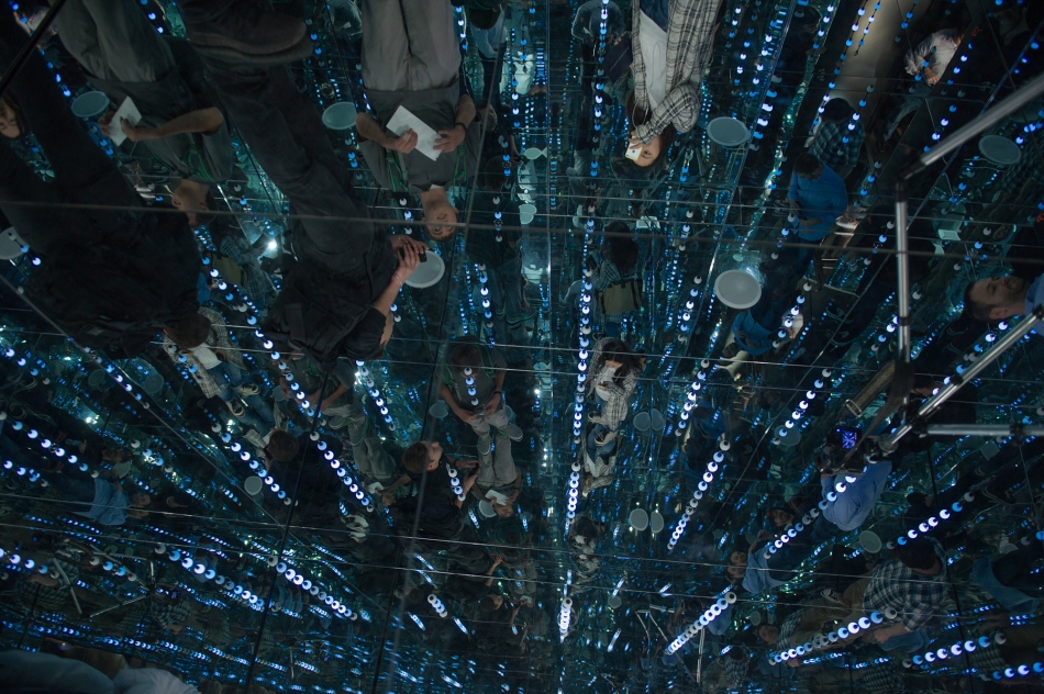 Immersive digital experience – Universal Everything – Infinity Room