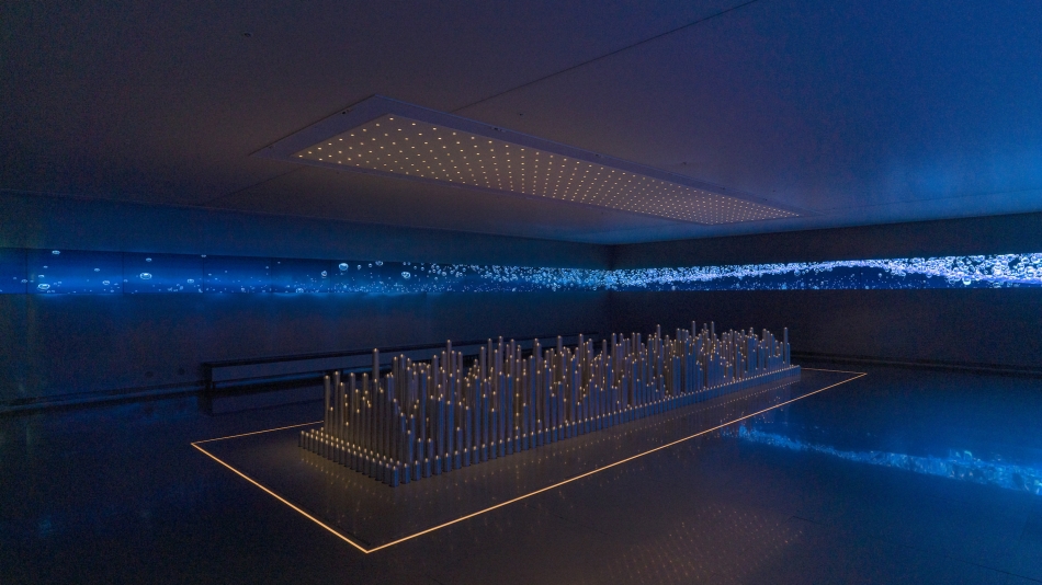 Kinetic installation – Universal Everything – Motorstudio Design Room