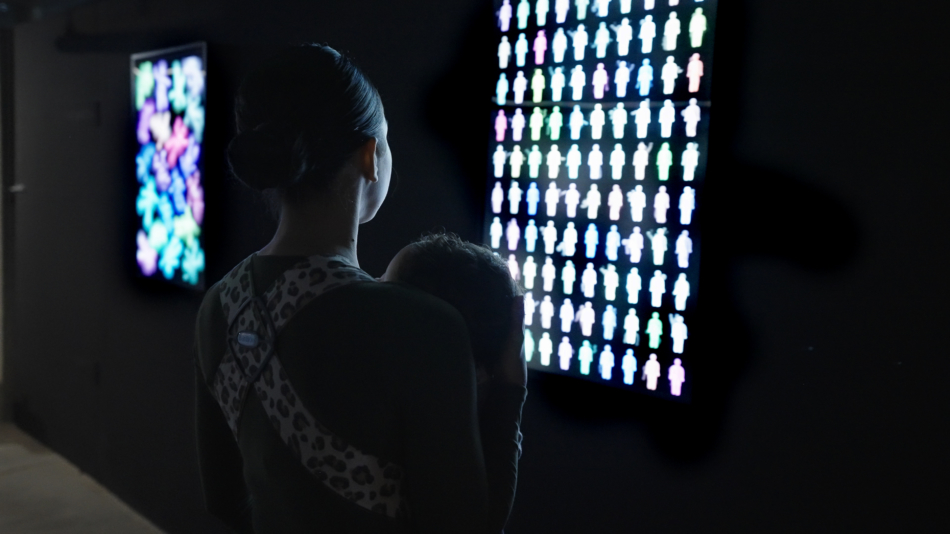 Live Forever ⁄ Universal Everything